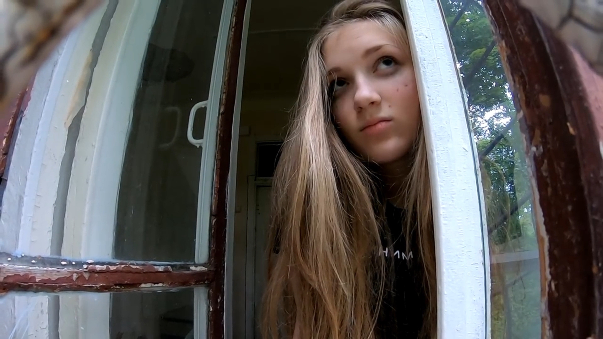 ПСИХУШКА ОБЩЕНИЕ С ПАЦИЕНТАМИ ПОКАЗАЛ СВОИ РИСУНКИ