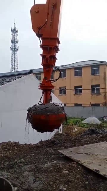 Как достать грунт с глубины 20м из обсадной трубы диаметром 800мм?