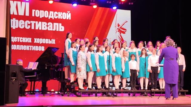 МАГАДАН // Хор старших классов детской музыкальной школы