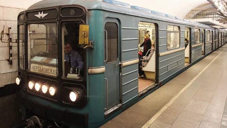 БУДНИ МАШИНИСТА ... ЕДЕМ ПО КАЛИНИНСКОЙ ЛИНИИ ... МЕТРО