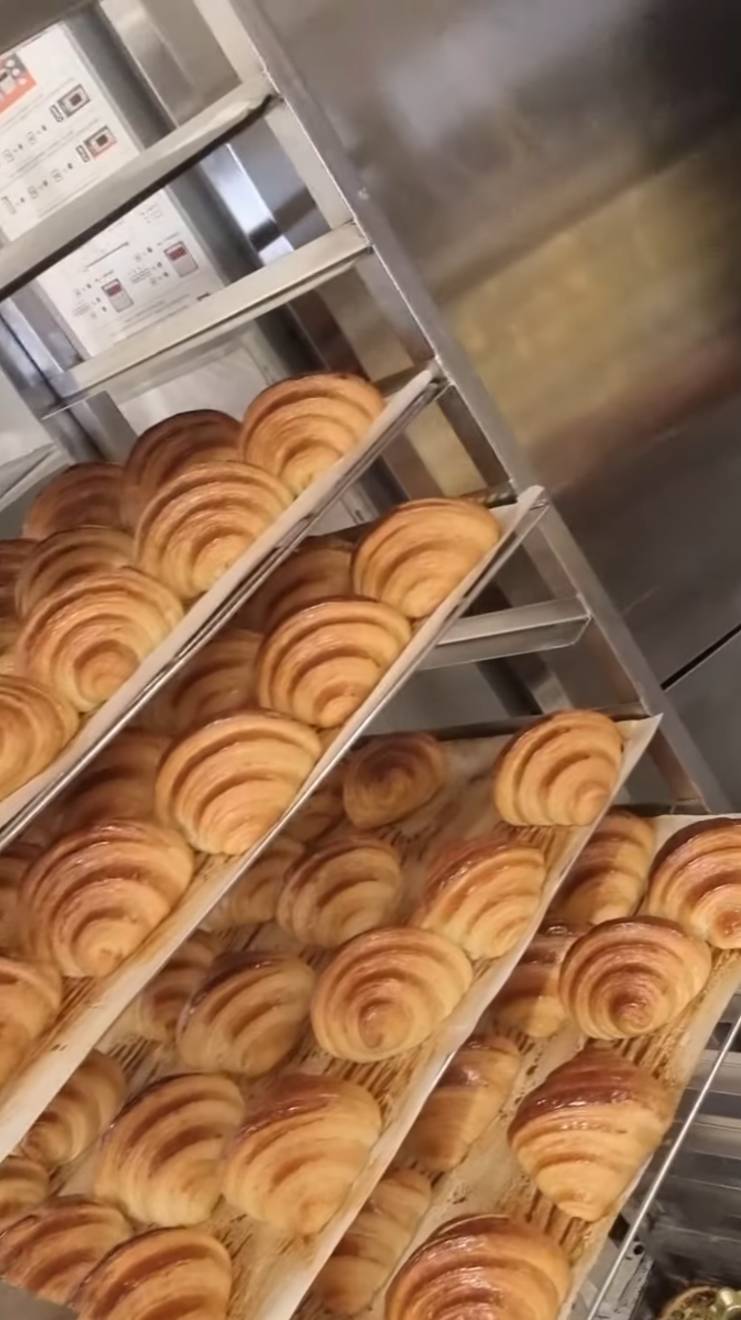 Как получить равномерный золотистый колер (цвет) на выпечке?