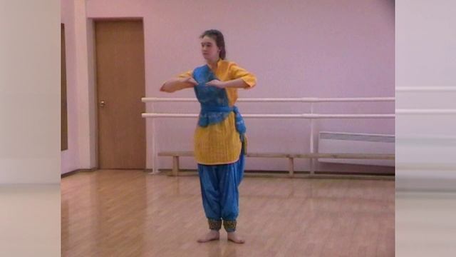 Таткар и Тхаат | Таал Джаптал | Стиль Катхак | ЮЛИЯ ГОНЧАРОВА | Экзамен на 2 курс 2014 | Чаккар