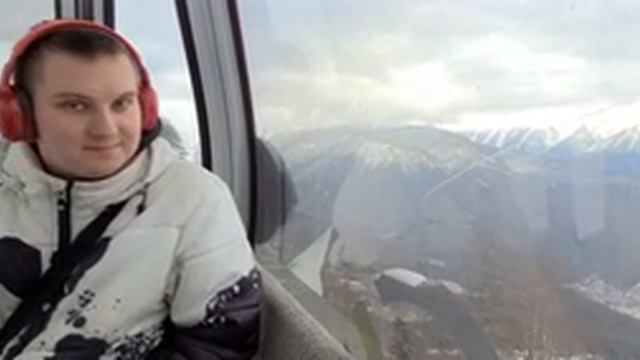 Приехали в Красную поляну, перекус на высоте 2200м.