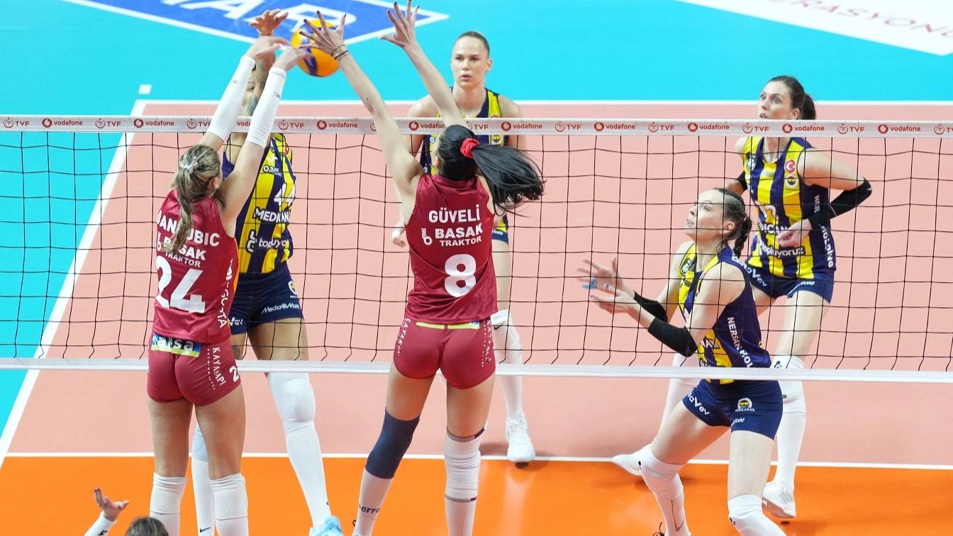 Волейбол. Турция. Фенербахче — Галатасарай. 1/2 финала