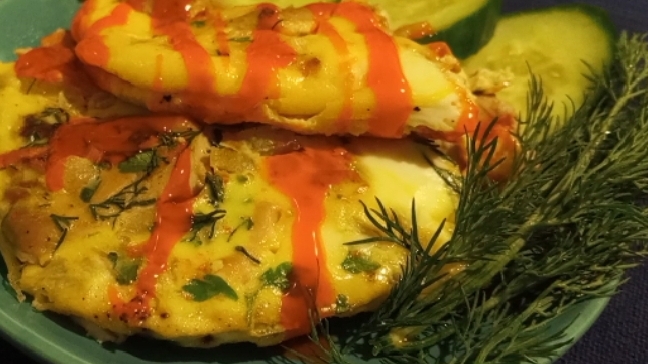 Омлет с молоками горбуши.