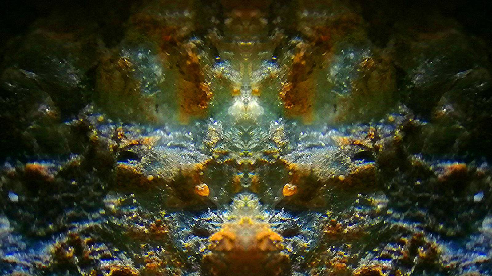 Минералы в отражении. Тайные знаки камней.