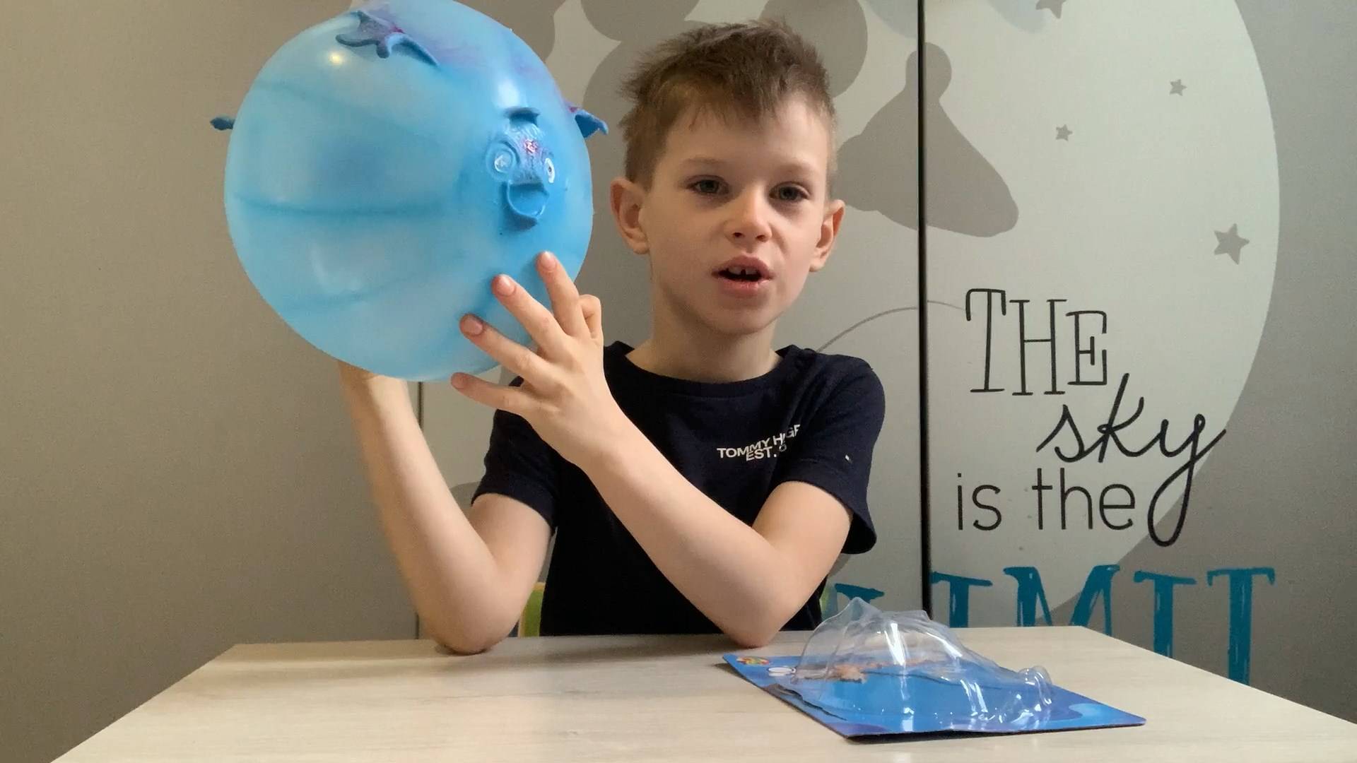 Дутики - прикольная детская сквиш игрушка, надувной шарик антистресс в виде животных обзор