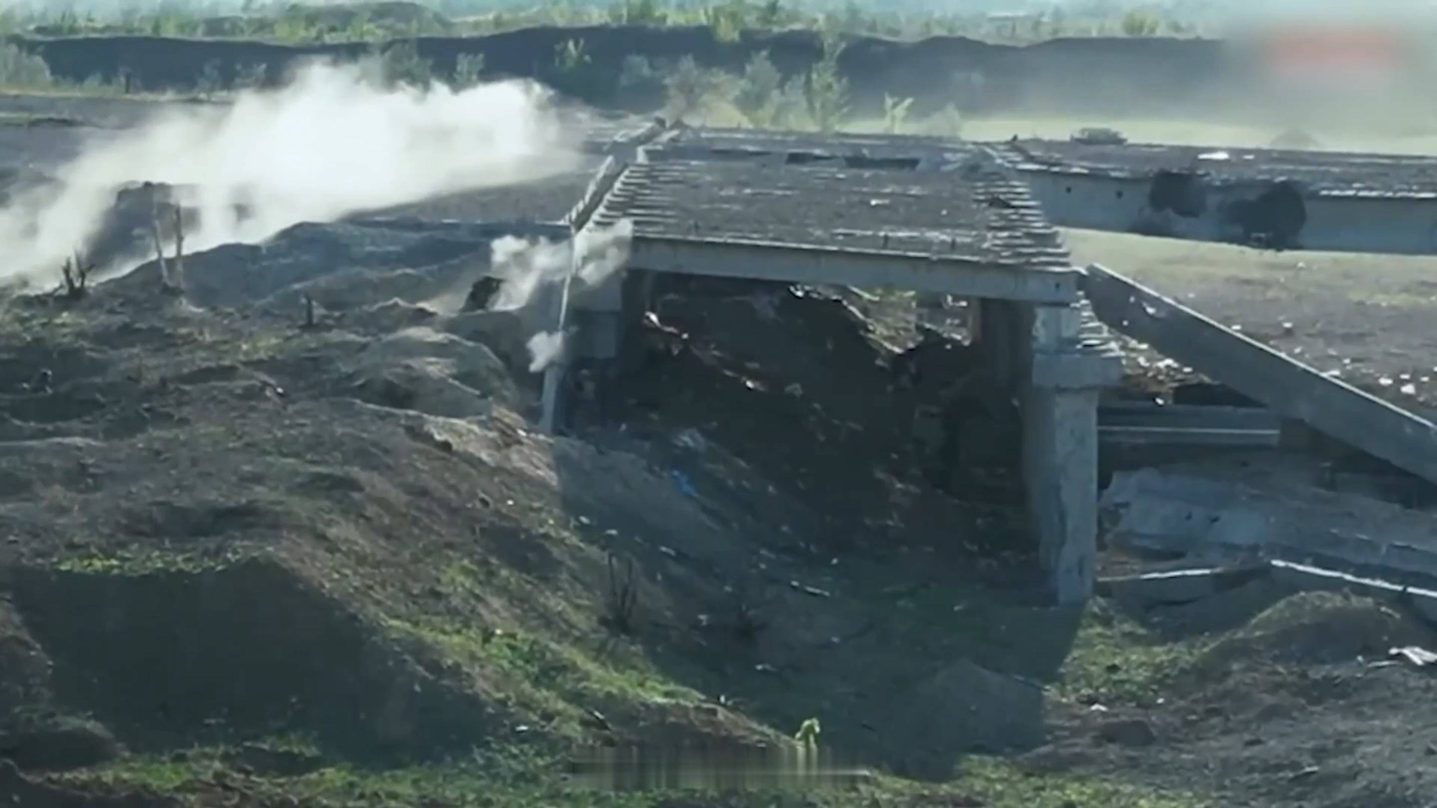 Напряженный бой на короткой дистанции