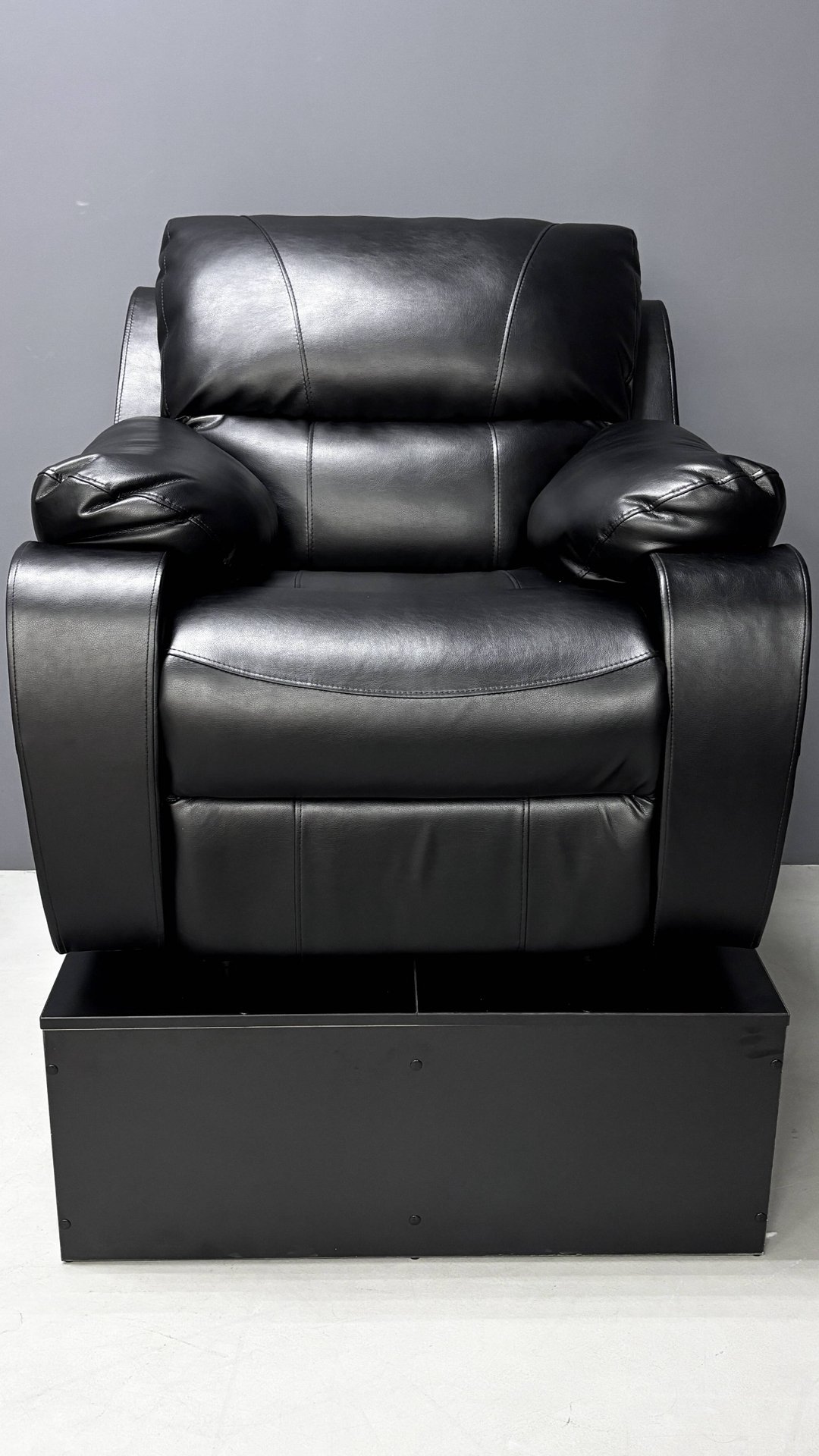 Реклайнер Лаунж с двумя моторами 180°