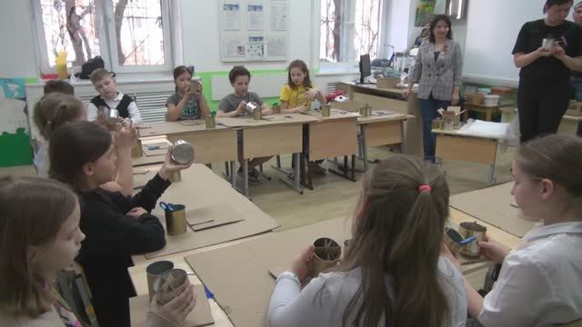 В Школе «Морозко» прошёл мастер-класс «СВЕЧИ» по декоративно-прикладному искусству. (14 апреля 2025)