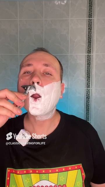 НОСТАЛЬГИЯ ПО ГЕРОЯМ МЕЧА И МАГИИ?! asmr shave. Fenomeno shave Paladin. Yaqi Knight Helmet. #shorts