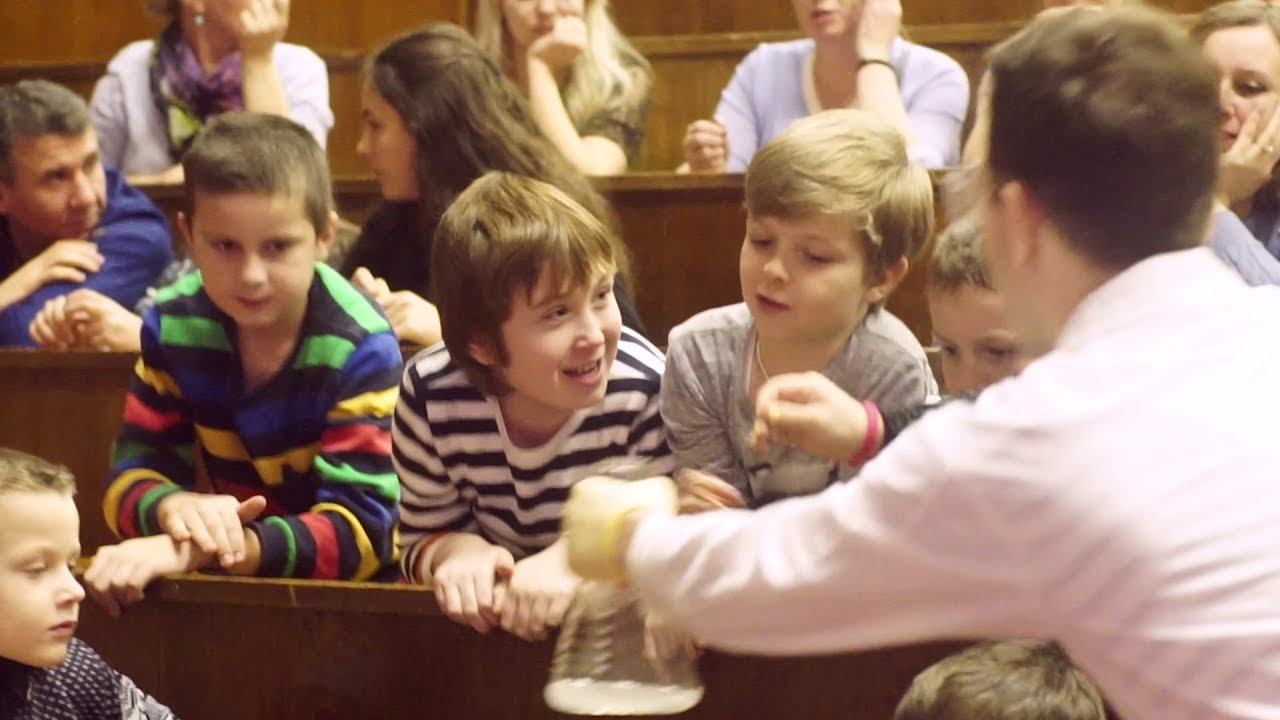 Как проходит Научная ёлка на научной базе ЭКЗО