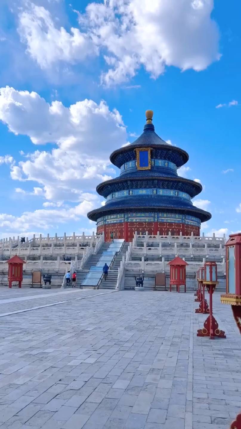 Храм Неба «Тяньтань» в Пекине.