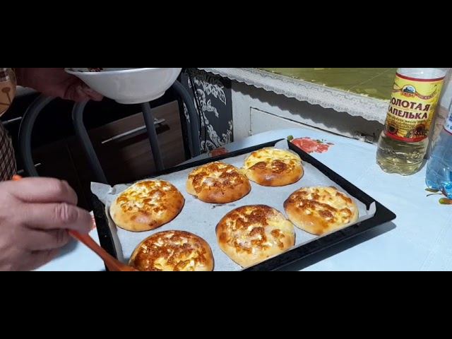 Опять выпечка у меня, из дрожжевого теста//Обход по моей даче//