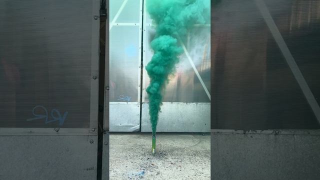 Цветной дым зеленый 120 секунд мощный WHS120