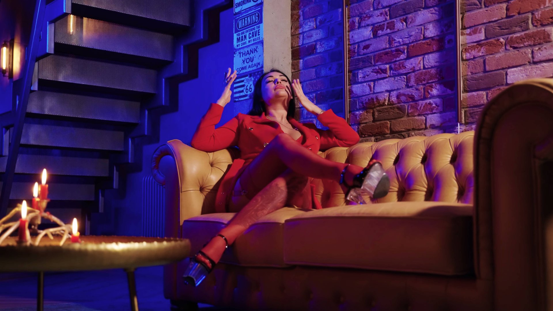 Dapa Deep - In Front Of Me