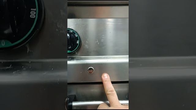 Неисправность аварийного термостата на фритюрнице APACH 700 серии (ложное срабатывание)