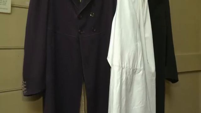 Solution elementary 3rd edition Unit 7b Joseph Lister