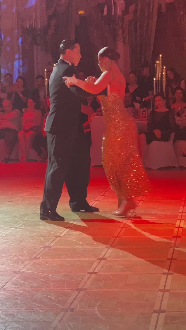 Jhonny Carvajal & Suyay Quiroga. Выступление на Фестивале танго La Boca 2025.