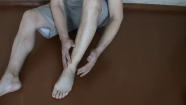 массаж голеностопного сустава