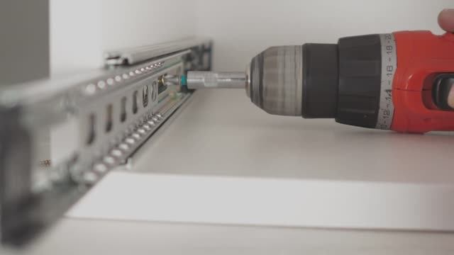 Как обновить кухню своими руками?