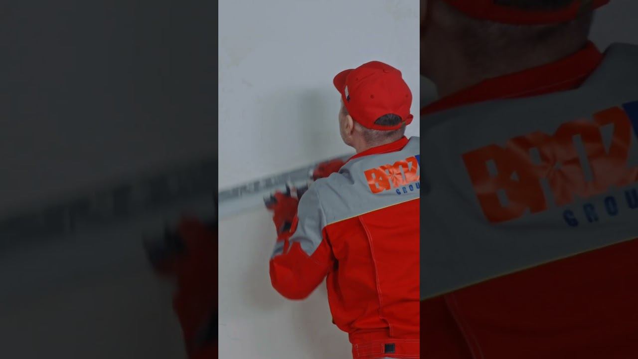 КАК ШПАТЛЕВАТЬ, ЧТОБЫ КРАСКА ЛЕГЛА РОВНО. СТРОЙКА СО СНОРОВКОЙ #шпатлевка #ремонт #своимируками