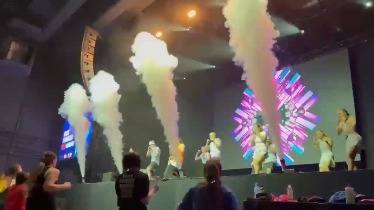 Работа 4 криопушек GLOBAL EFFECTS CO2 JET