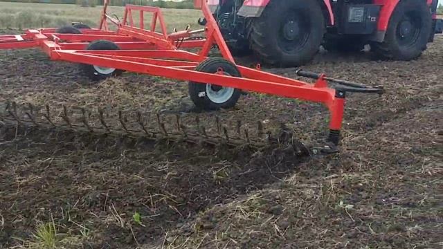 Борона ТехСпецКомплект БШГ-12-2, в работе