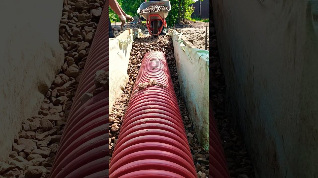 Устройство трубы на въезд #благоустройствоучастка  @otlandshaftnika