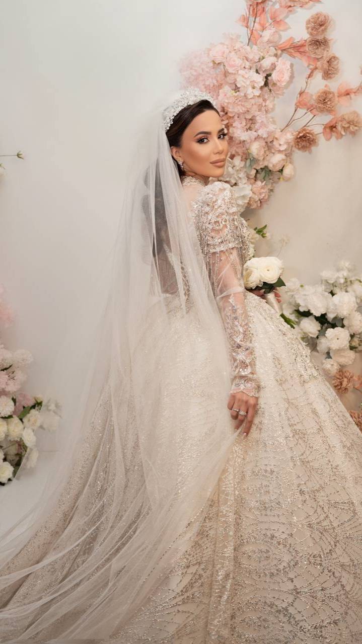 Пышное сверкающее свадебное платье с цирконами Шейла. Арабская коллекция. #свадебноеплатье