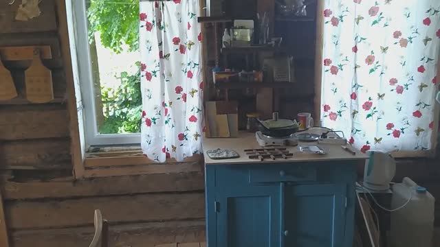 Купили столетний дом//как мы его ремонтировали.