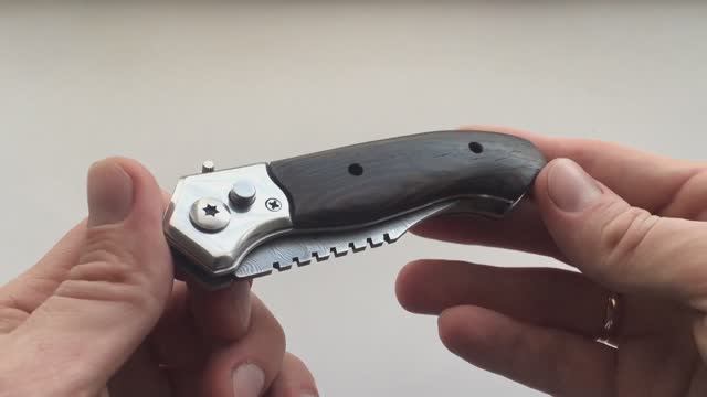 Выкидной нож от производителя "Павловская кузница" pkclinok.ru