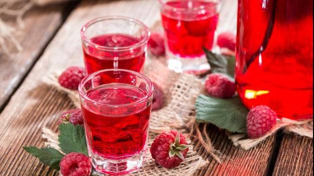 РЕЦЕПТ НАСТОЙКИ НА МАЛИНЕ. МАЛИНОВКА. #рецепт #настойка #малиновка