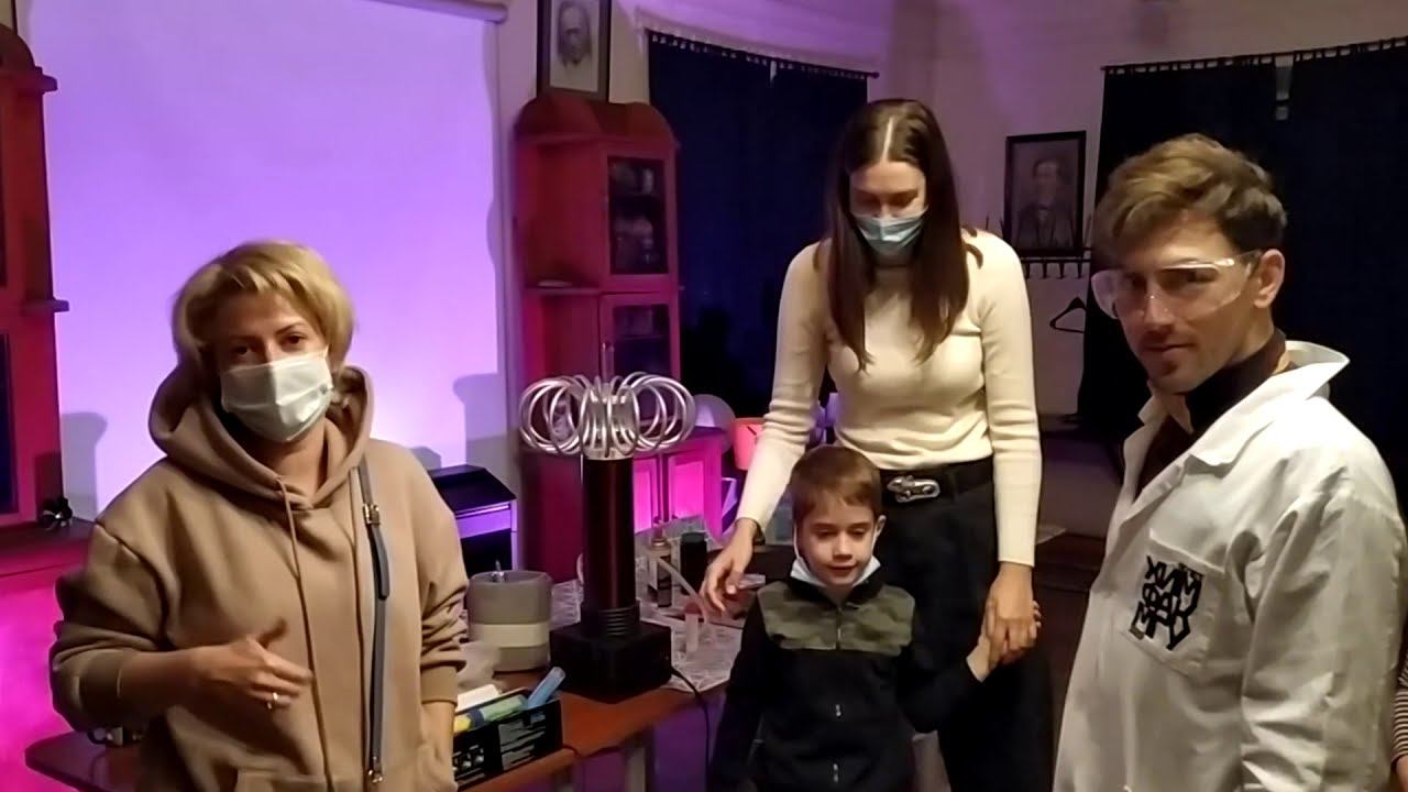 Вы большие молодцы! Семья о научном шоу «Вайб-лаборатория» от ЭКЗО (Я экспериментатор)