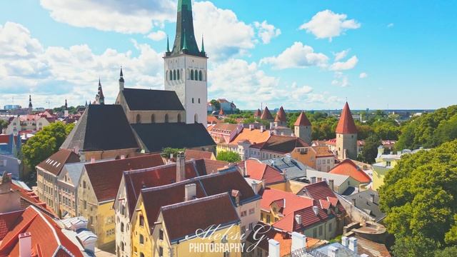 Таллинн 2025, полёт над крышами старого города #таллин #таллинн