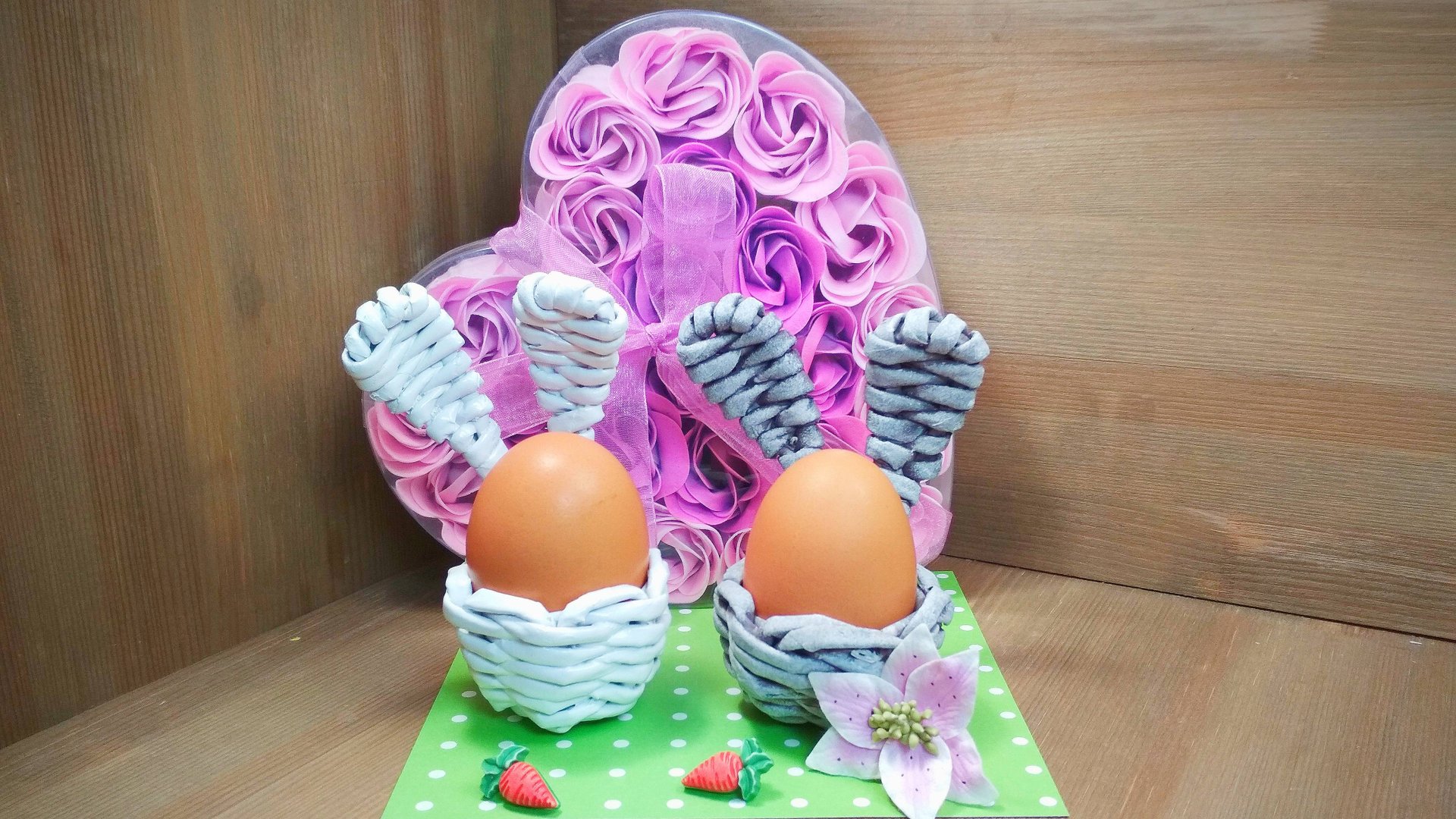 К празднику своими руками! Как сплести подставка для пасхального яйца.