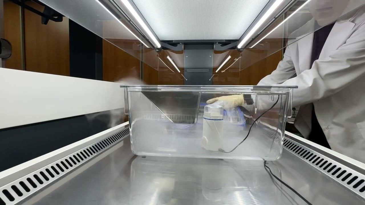 Ламинарная станция «Прометей» AWTech. Визуализация воздушных потоков. Дымовой тест