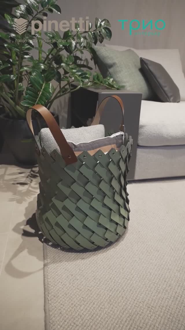 Кожаная корзина с ручками Almeria Medium Oil green от Pinetti