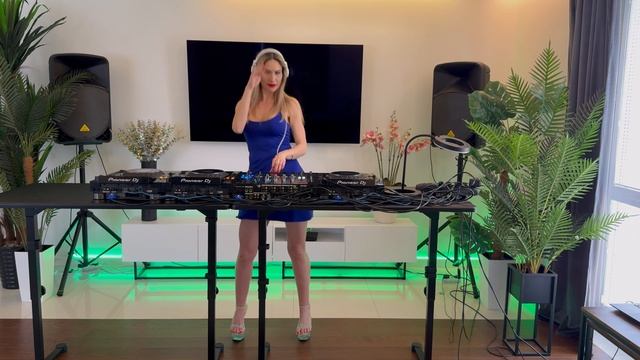 DJ Cherry Lips Melodic Techno, Progressive House Mix