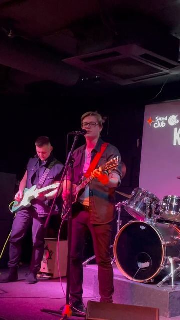 Наш ученик Храмов Денис с композицией Белая Ночь