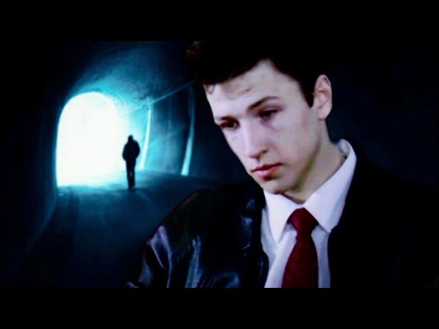 Борис Рыжий "Особенно когда с работы, идя, войдешь в какой-то сквер..." Читает Павел Морозов