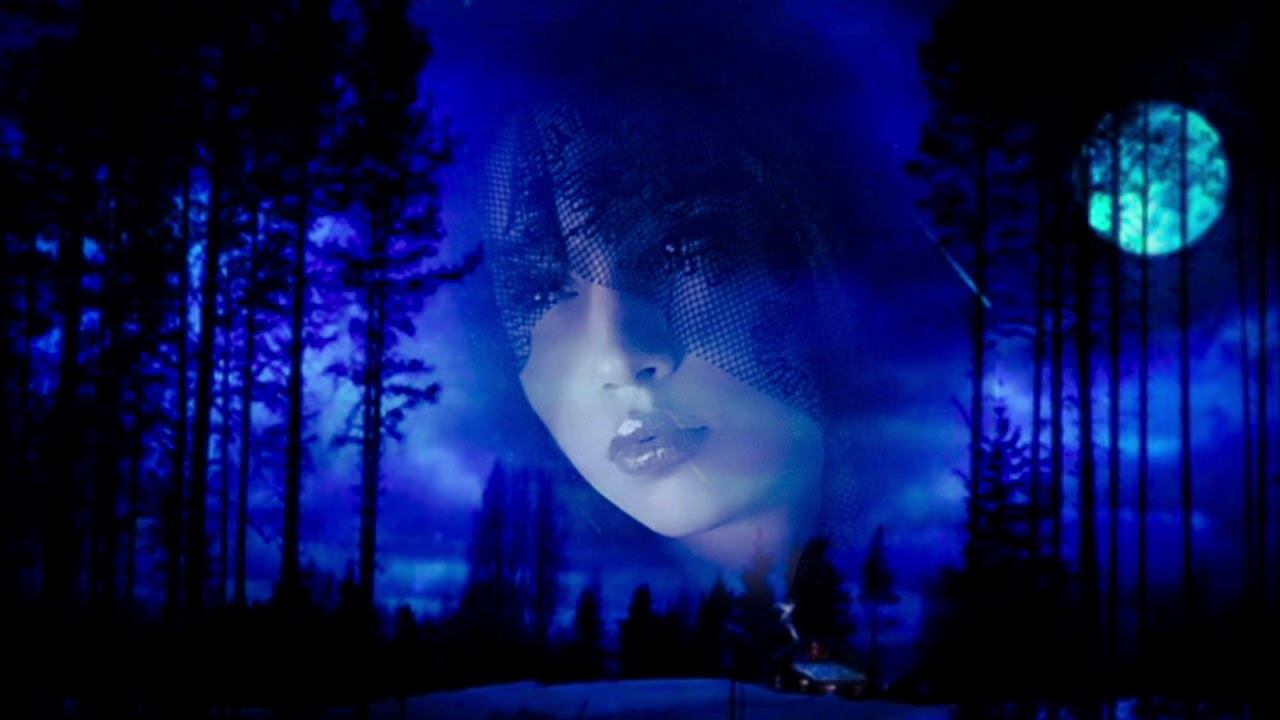 Иннокентий Анненский "Это — лунная ночь невозможного сна..." ("Декорация") Читает Павел Морозов