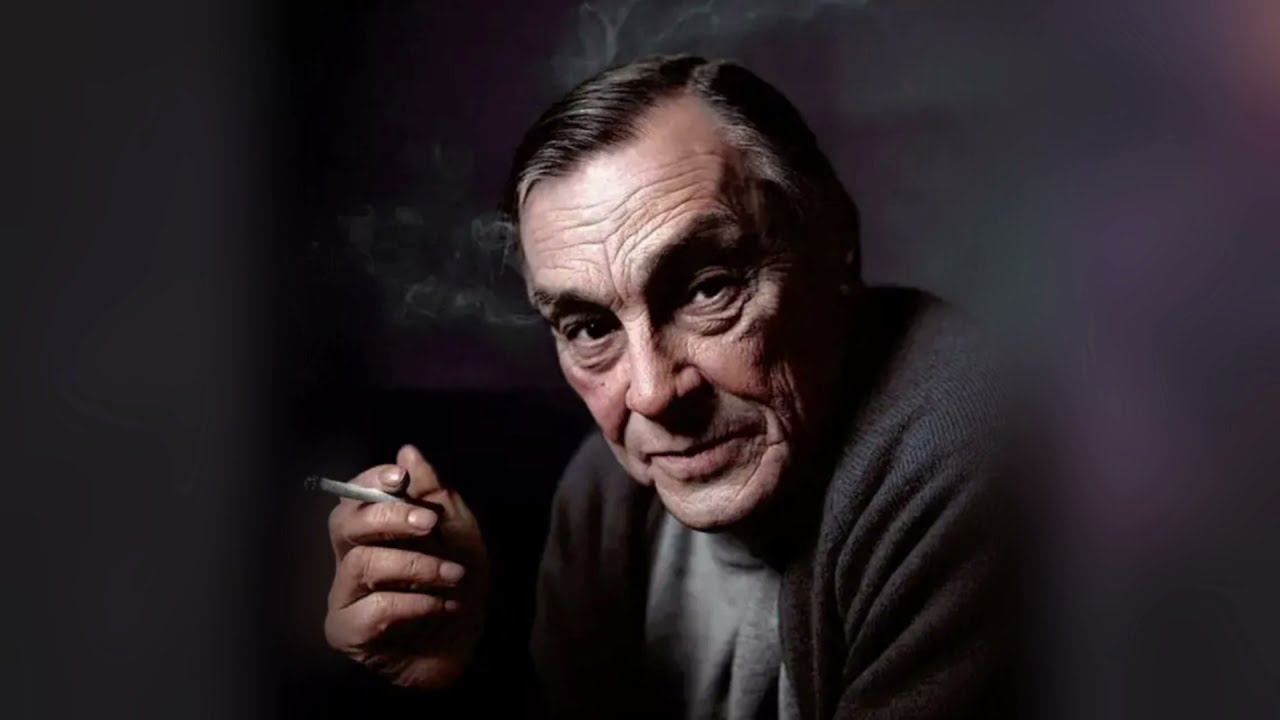 Арсений Тарковский "Я боюсь, что слишком поздно..." Читает Павел  Морозов