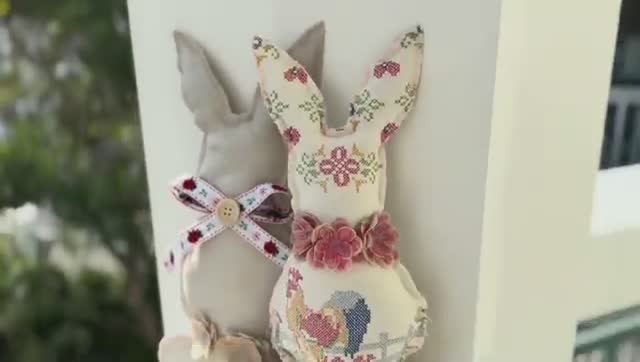 своими руками пасхальные зайцы из ткани и горячего клея 🐇 💝