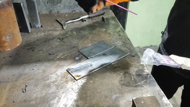 сварка сварочными электродами АНО-21