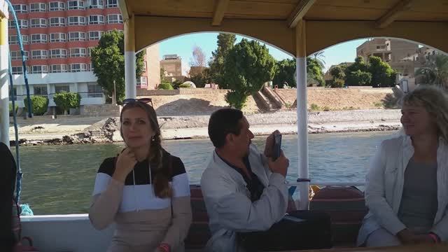 По великому Нилу на кораблике!