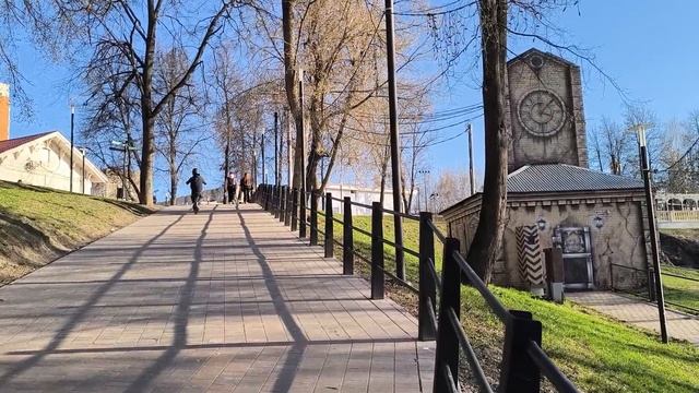 А сегодня почти лето!