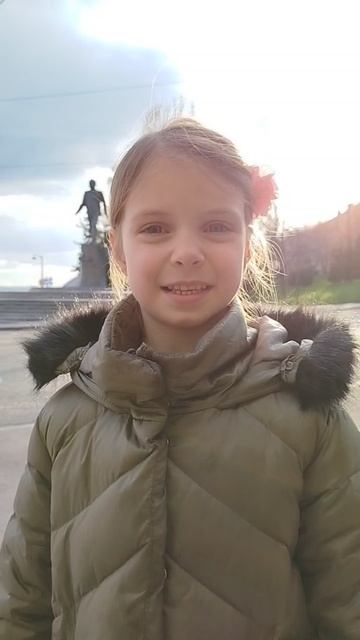 "Мать и сын", Читает: Мохонько Маргарита, 5 лет