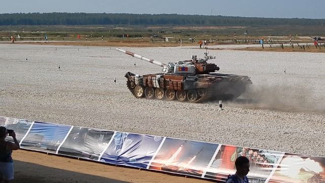 Танковый биатлон -2014