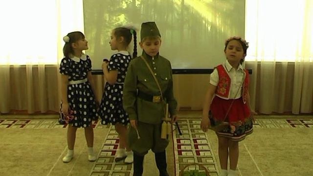 Песня "Смуглянка" ( вокальный ансамбль в детском саду)